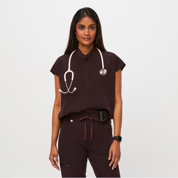 Figs | Tops | Nwt Figs Rafaela Oversized Scrub Top Limited Edition In ...